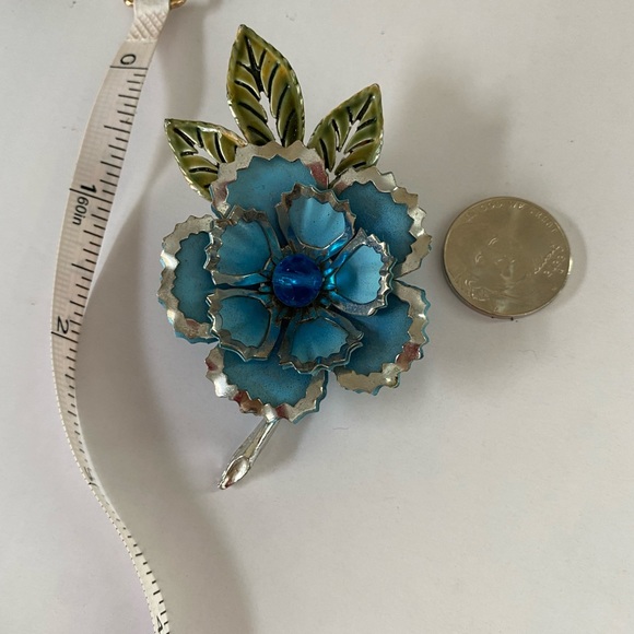 Jewelry | Vintage Metal Blue Flower Brooch | Poshmark